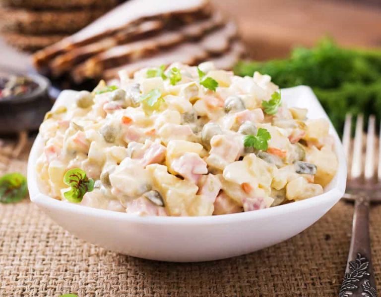 Se acabó el misterio: cuál es el origen de la ensalada y el helado de ...