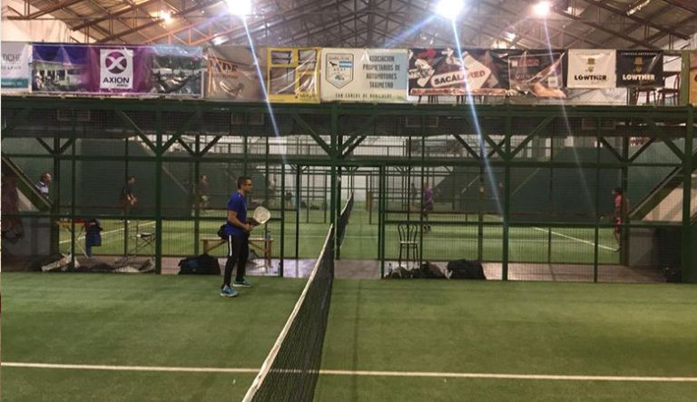 El Club Nahuel Huapi estrena canchas sintéticas con un torneo de Semana ...