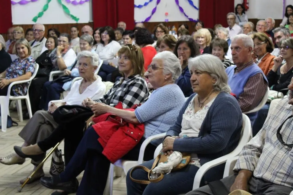 Ya se pueden inscribir a los talleres UPAMI en la UNRN | Diario El Cordillerano