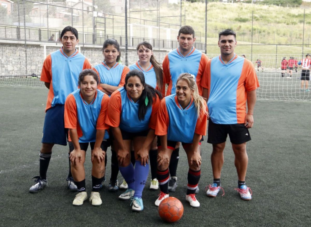 El torneo de fútbol mixto ya tiene a los clasificados para cuartos de ...
